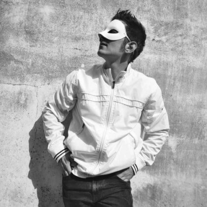 Luky Black ci parla del suo nuovo singolo “Extreme God Singer”ì