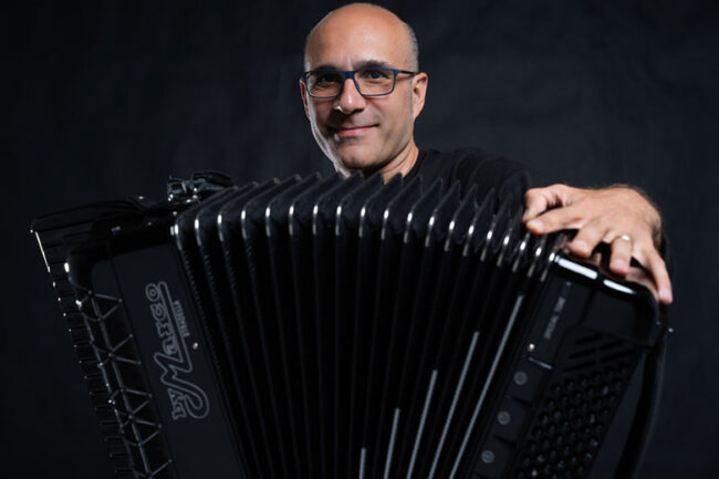 "Smokin' Love", il singolo di Giuseppe Santamaria per Micalizzi