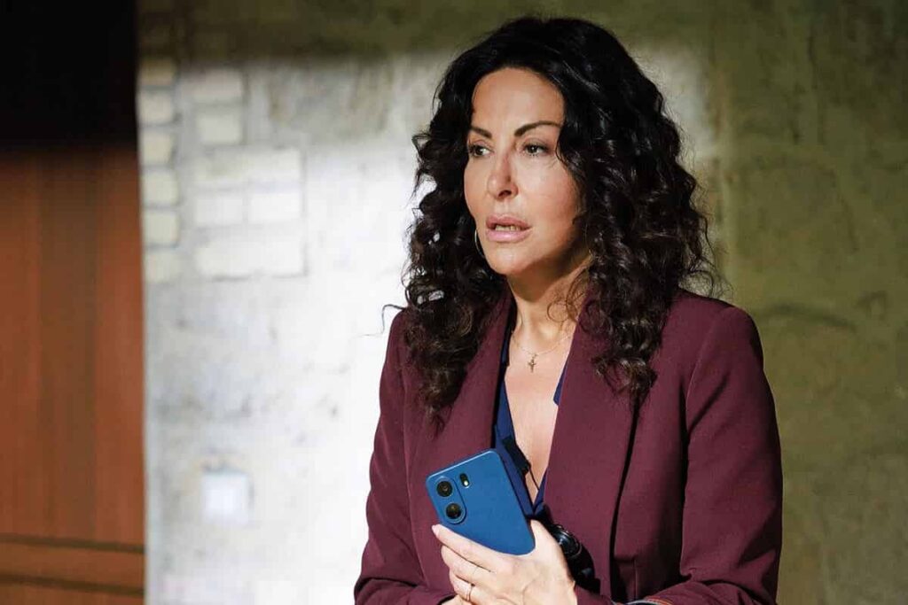 A Testa Alta, puntata finale: i segreti di Cecilia e l'arresto di Virginia